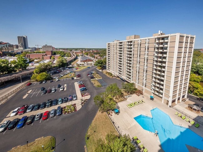 Three Rivers Apartments - Fort Wayne, IN | ForRent.com