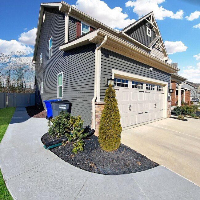 2609 Skeeter Ct - House for Rent in Waldorf, MD | ForRent.com