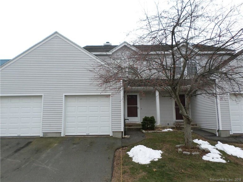 6 Jamie Ln - Condo for Rent in Manchester, CT | ForRent.com