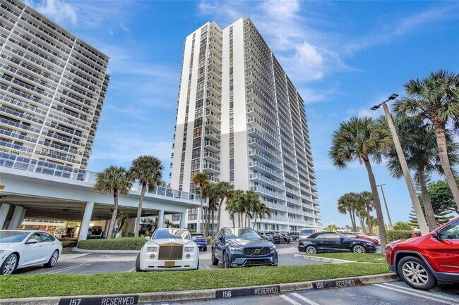 20515 E Country Club Dr Condo - Condo for Rent in Aventura, FL | ForRent.com