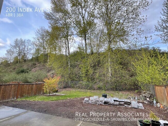 4 Bedroom Home in Liberty Ridge Community - House Rental in Renton, WA ...