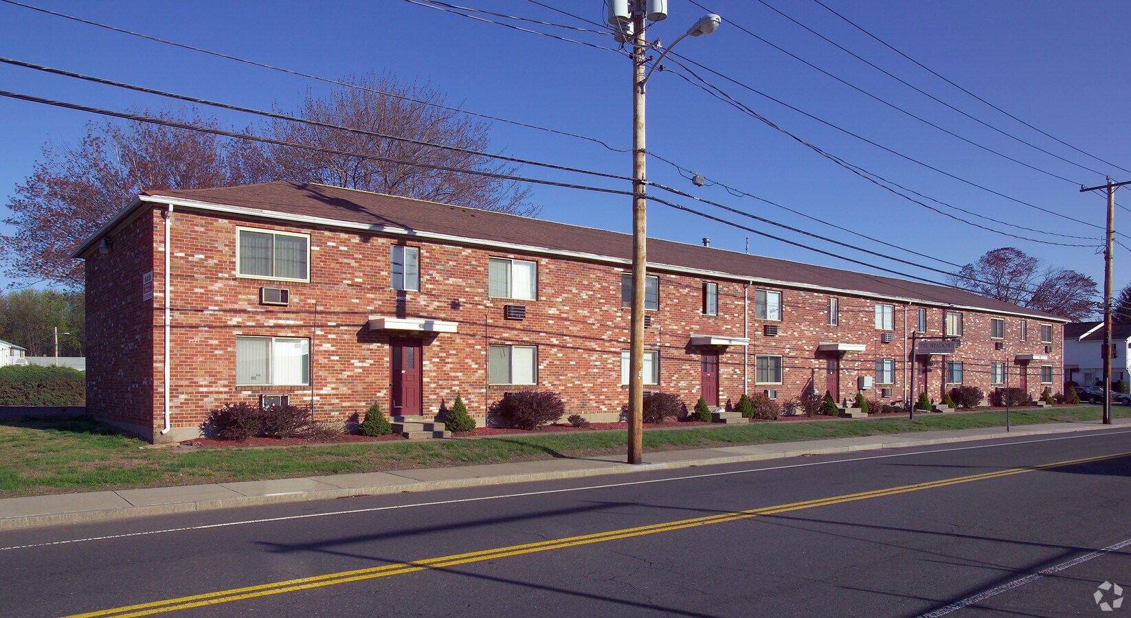 356-366 Meadow St Apartments For Rent in Chicopee, MA | ForRent.com