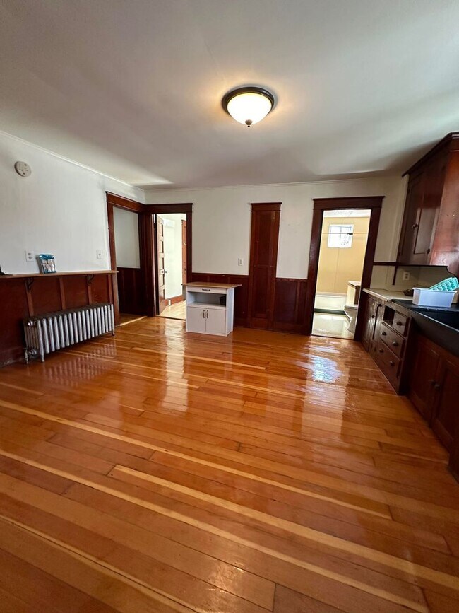 Baribeau, MF Apartment Unit 1 - Brunswick, ME | ForRent.com