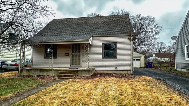 Spacious 4 Bedroom Home in North Linden! - House Rental in Columbus, OH ...