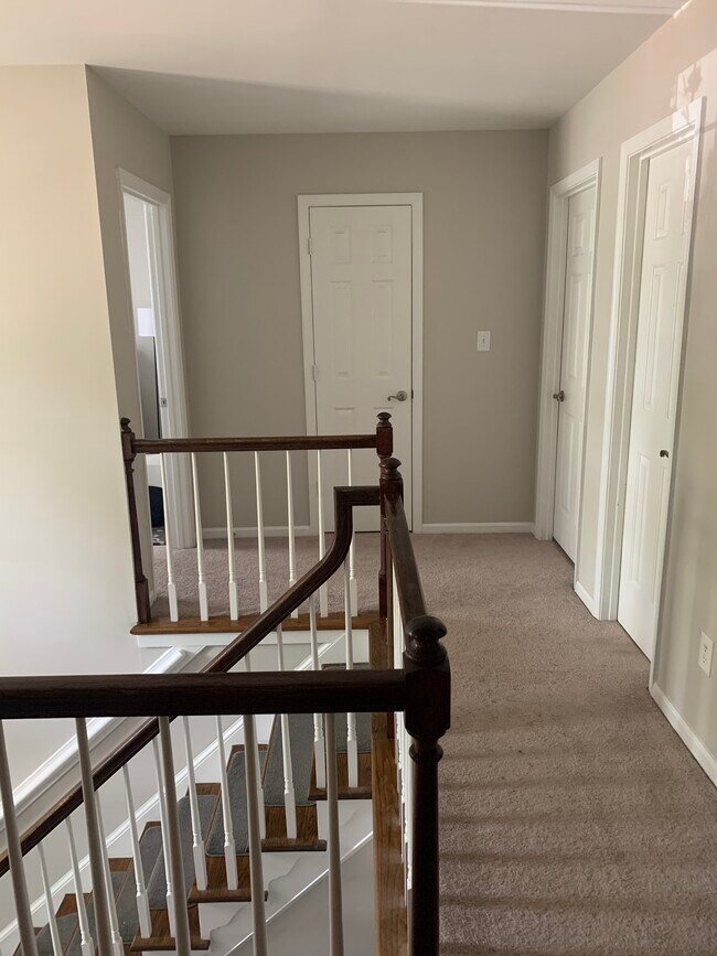 9 Laydon Way Rental - House Rental in Poquoson, VA | ForRent.com