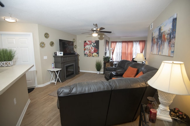 Willow Key Apartments - Orlando, FL | ForRent.com