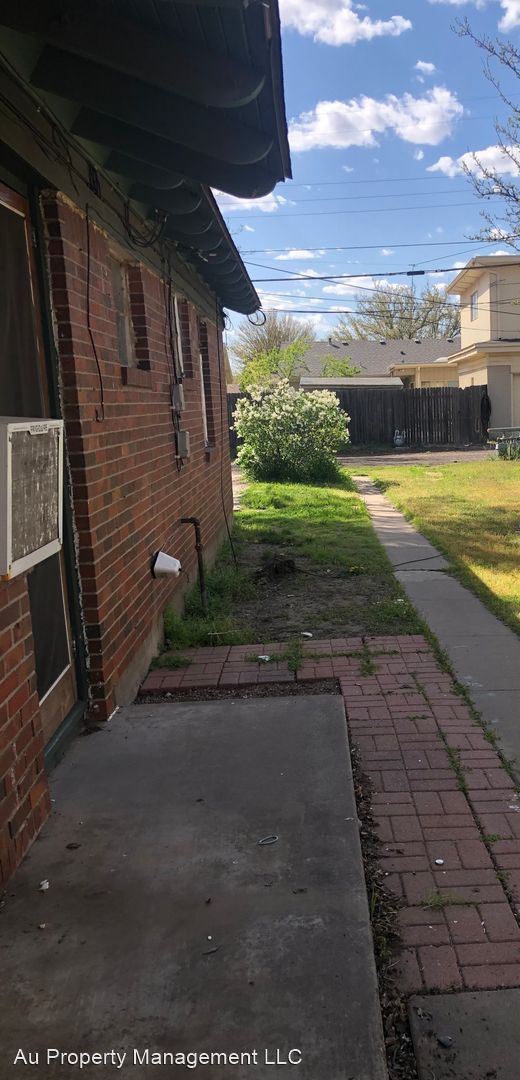 2 br, 1 bath House - 2806 DUNCAN UNIT B Rental - House Rental in ...