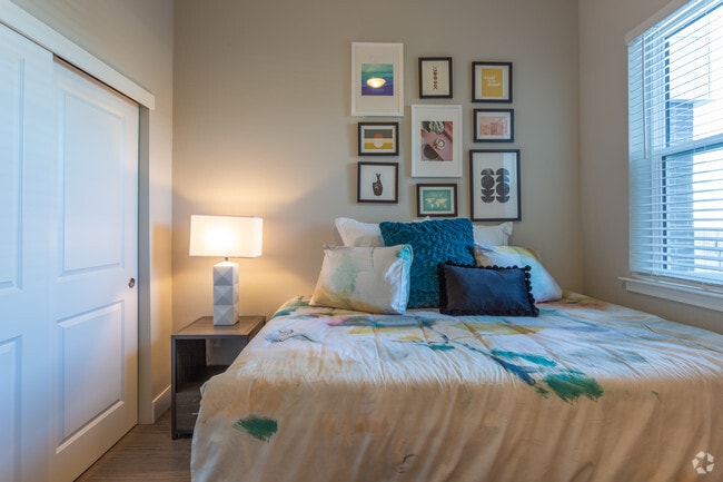 Regis University | Off-Campus Housing Search