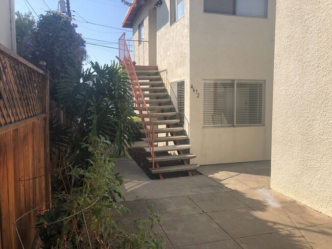 4670 Kensington Dr Unit 4672-A Off-Campus Housing, San Diego, CA