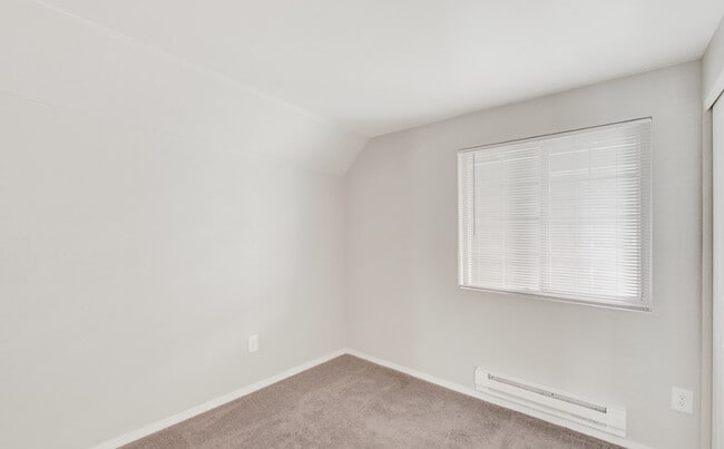 Maple Crossing Apartments - Maple Valley, WA | ForRent.com