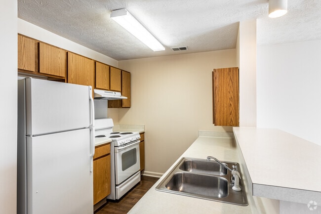 Clay Terrace Apartments For Rent in Kansas City, MO | ForRent.com