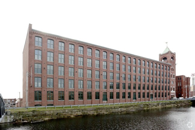 Pacific Mill Lofts For Rent in Lawrence, MA | ForRent.com
