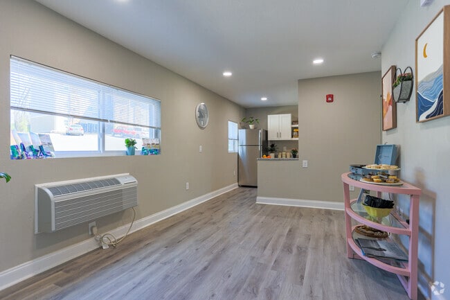 The Scene at 2300 Apartments - Knoxville, TN | ForRent.com