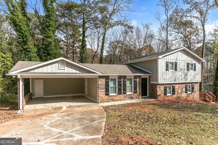 588 Michael Ct SW - House for Rent in Lawrenceville, GA | ForRent.com