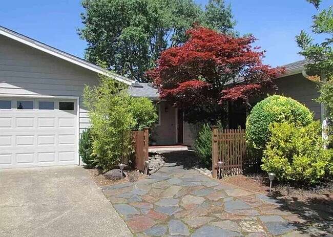 Stunning 3bedroom 2 bath in Timberhill - House Rental in Corvallis, OR ...