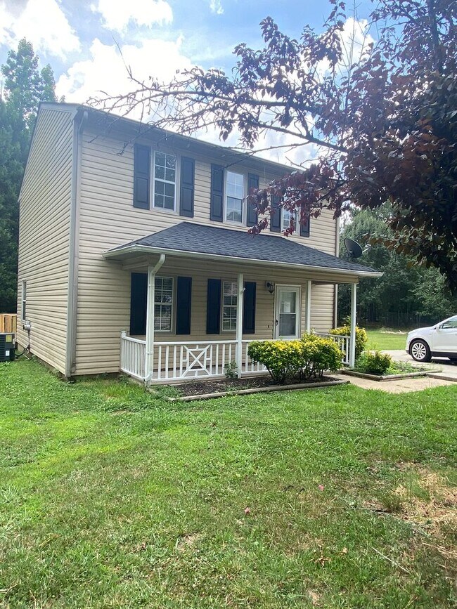 Nice two story three bedroom house, Durham NC - House Rental in Durham ...