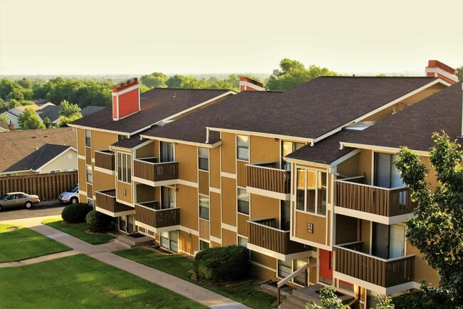 21W at Wichita State Apartments - Wichita, KS | ForRent.com