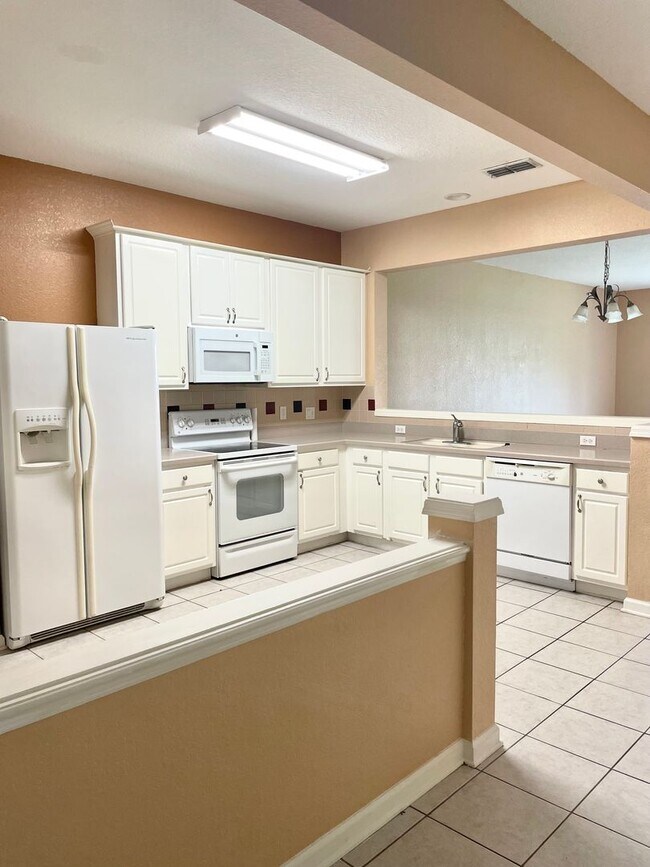 2 Bed 1 Bath For Rentnull