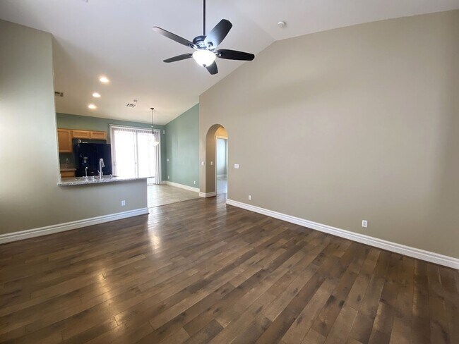 Single story Rhodes Ranch guard gated home... - House Rental in Las ...