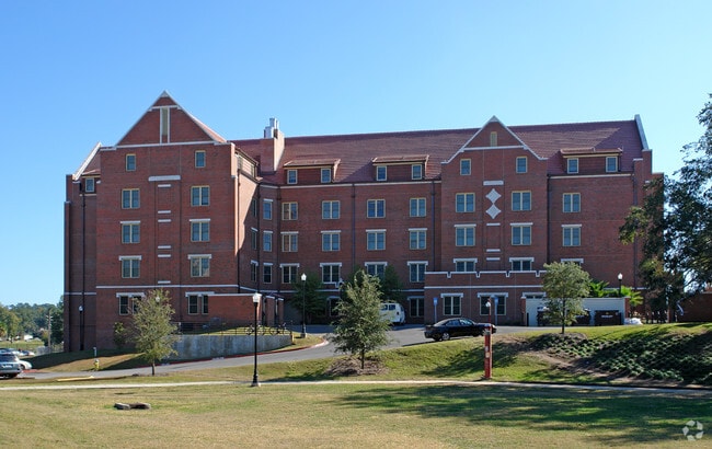 DeGraff Residence Hall Off-Campus Housing, Tallahassee, FL ...