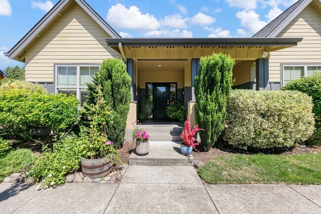 3 Bedroom/ 2 Bath Stunning Home in Eugene,... - House Rental in Eugene ...