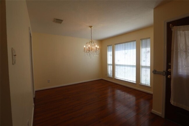 9359 Starfire Ln House - House Rental in Houston, TX | ForRent.com