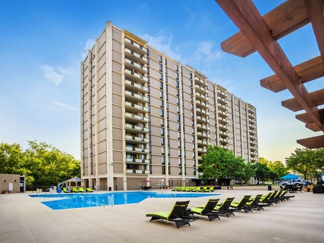 Three Rivers Apartments - Fort Wayne, IN | ForRent.com