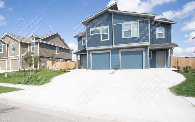 3 br, 2.5 bath Duplex - 7208 Dancing Wind Ln - Townhome Rental in Del ...