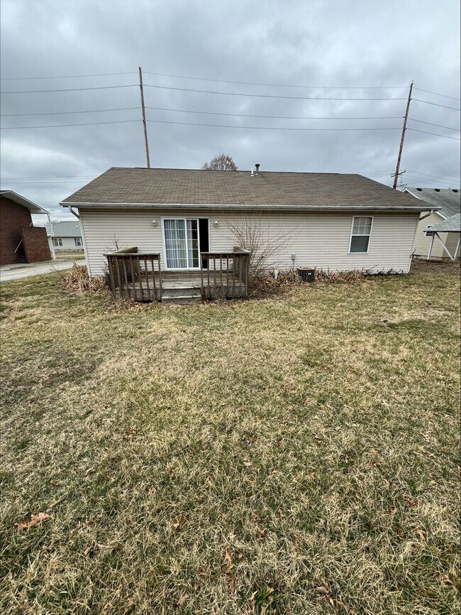 104 South High St. Shiloh House - House Rental in O'Fallon, IL ...