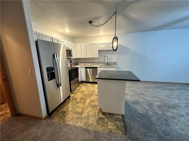 8148 W Randall Wobbe Ln Apartamento Unidad 8 - Decatur, AR | ForRent.com