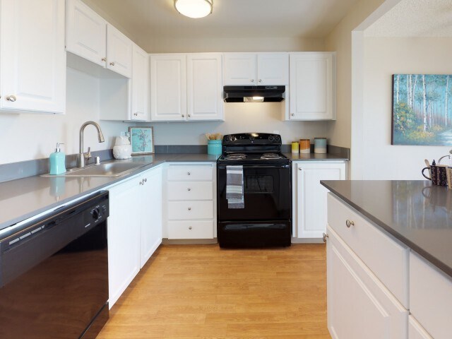 Sunset View Apartments For Rent in Renton, WA | ForRent.com
