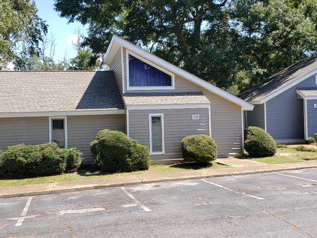 318 Hummingbird Cir Condo - Condo for Rent in Statesboro, GA | ForRent.com