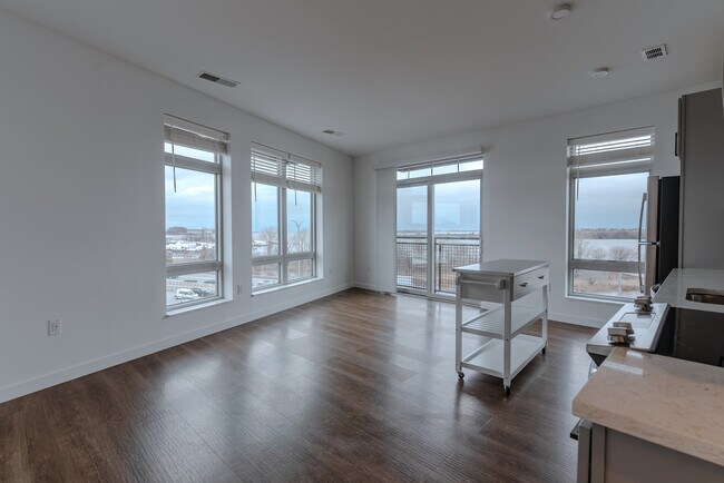 Massachusetts Institute of Technology | Off-Campus Housing Search