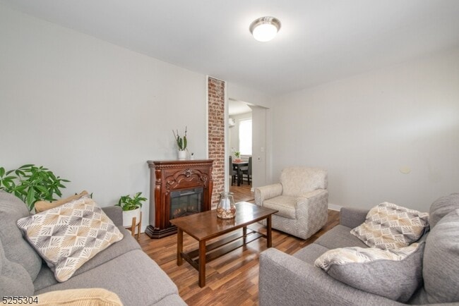 97 Allen St Apartment Unit 1 - Netcong, NJ | ForRent.com