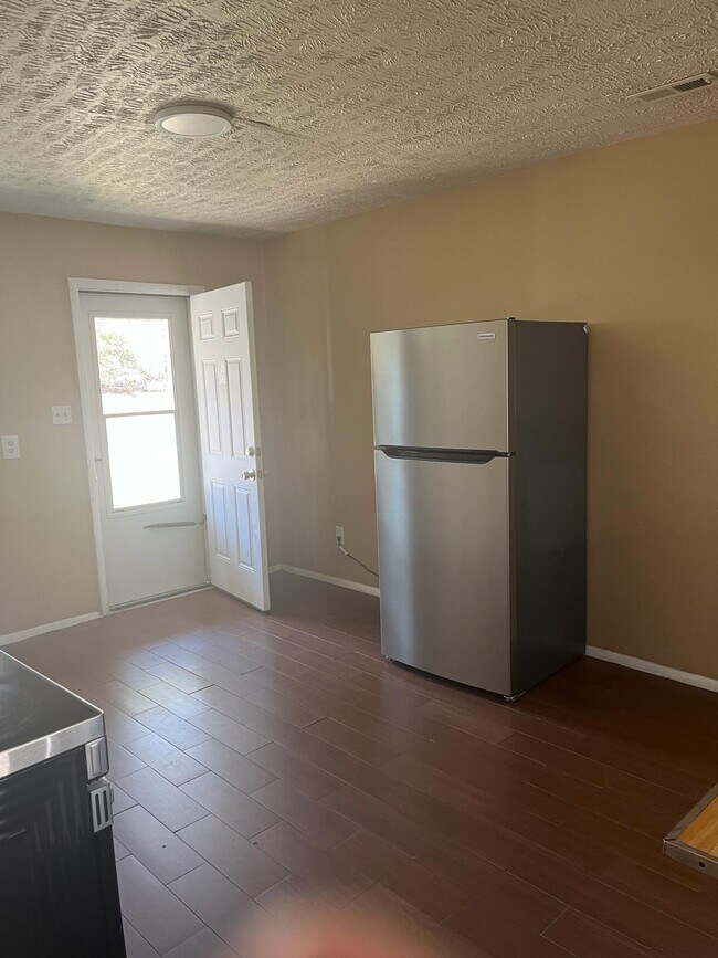 216 Preston Ave Apartment - Fayetteville, NC | ForRent.com 216 Preston Ave Apartment - Fayetteville, NC | ForRent.com