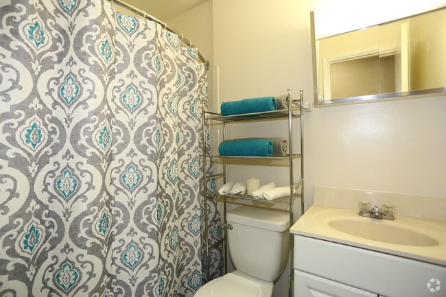 Key Landing Apartments For Rent in Dundalk, MD | ForRent.com