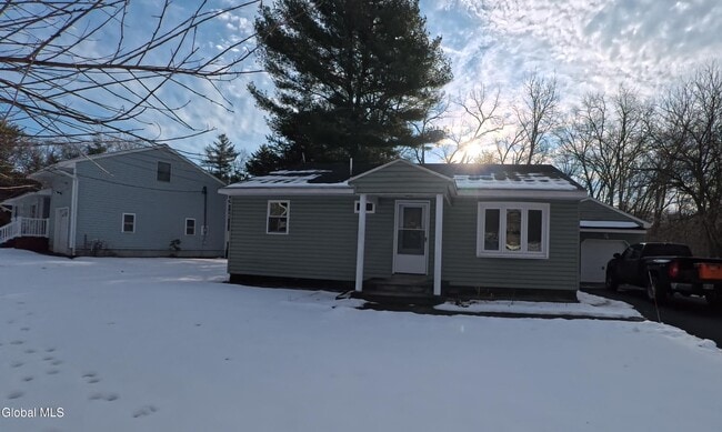 190 Church Rd Off-Campus Housing, Albany, NY