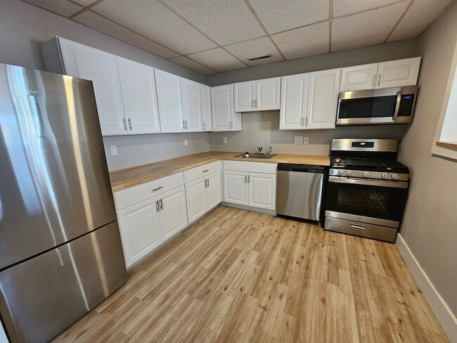 219 Main St House - House Rental in Newport, KY | ForRent.com