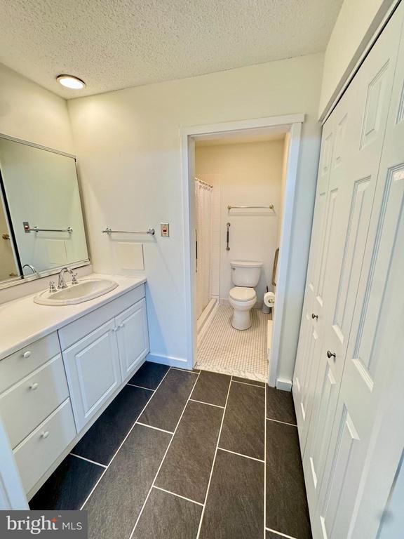 41 Ashton Way Off-Campus Housing, West Chester, PA