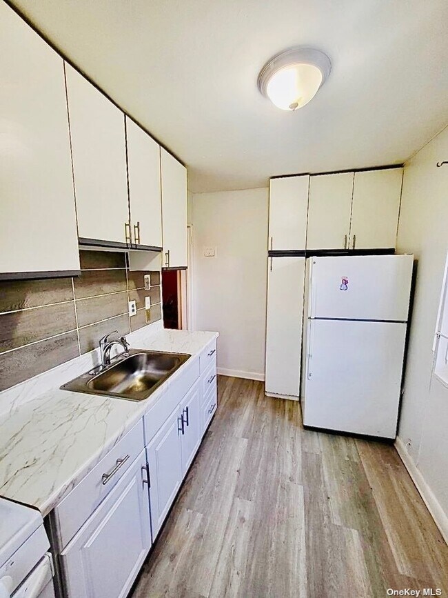 131-39-131234 234th St Apartment - Queens, NY | ForRent.com