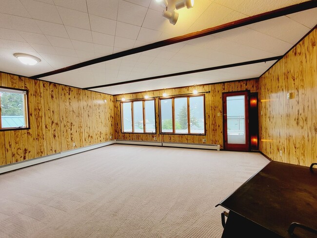 093 Unit 93-1 Off-Campus Housing, Juneau, AK