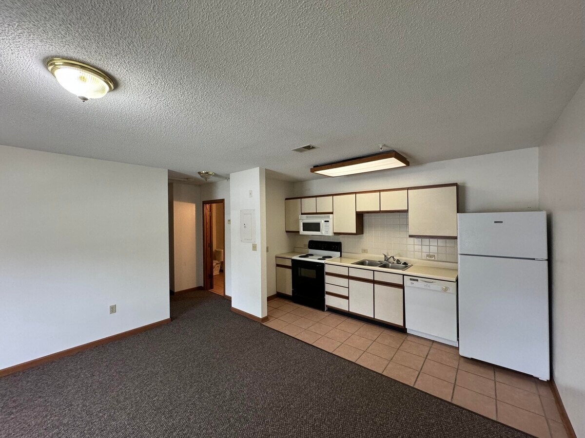 4200 S Bearfield Rd Unit 12 - Columbia, MO | ForRent.com