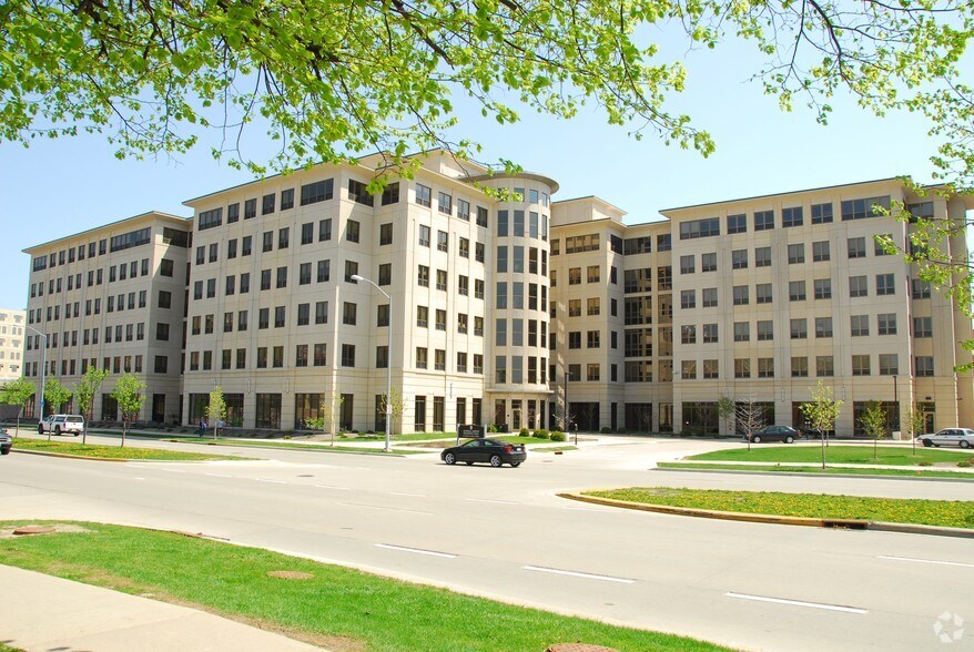 Smith Hall | Madison, WI | ForRent.com