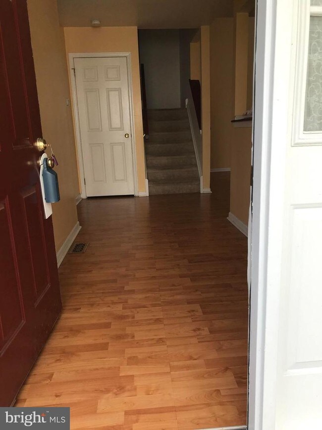 83 E Thomas Ct - Townhome Rental in Kennett Square PA | ForRent.com