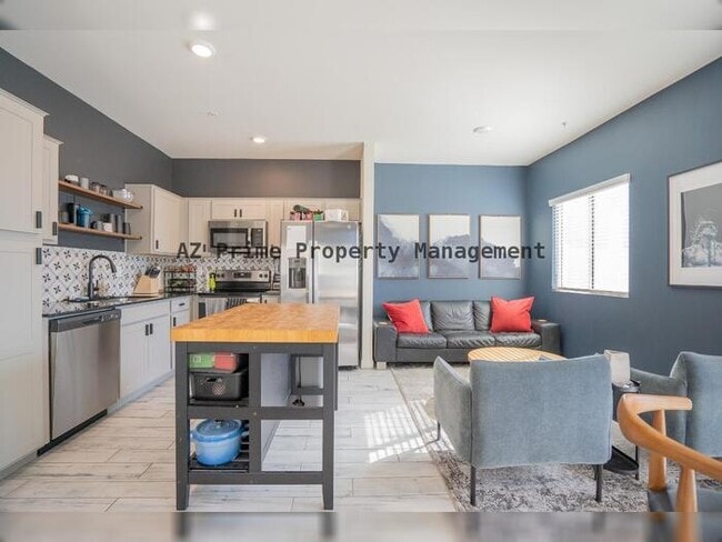 2259 W Laurie Ln Off-Campus Housing, Phoenix, AZ