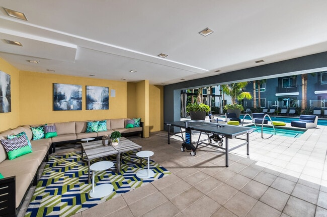 University of California Irvine | Off-Campus Housing Search