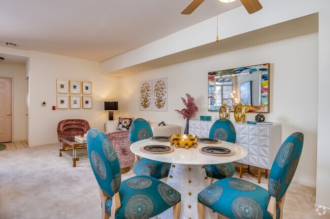 Springbrook Cercle Apartments - Oak Creek, WI | ForRent.com