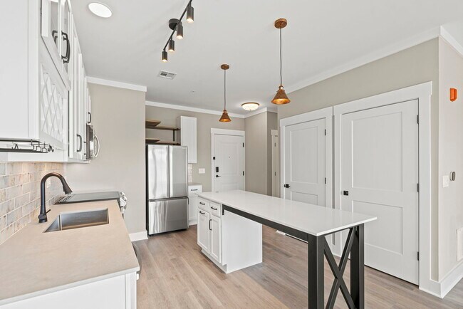 Upper East Apartments - Frederick, MD | ForRent.com