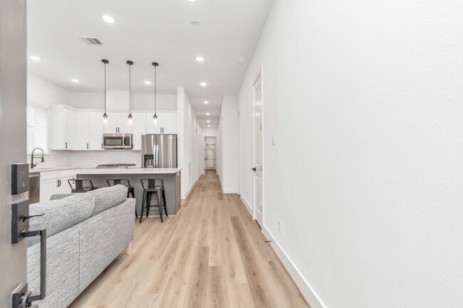 3613 Rosalie St Condo - Condo for Rent in Houston, TX | ForRent.com