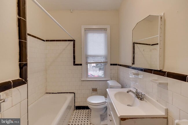 310 Decatur St NW Unit 2 - Washington, DC | ForRent.com